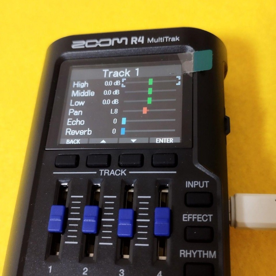 ZOOM R4 MultiTrack Recorder 4-track Portable Good Tested Condition | eBay