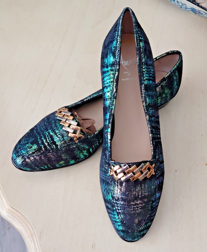 AMALFI BY RANGONI Oste Black Green Gold Iridesent Leopard Loafers Chain ...