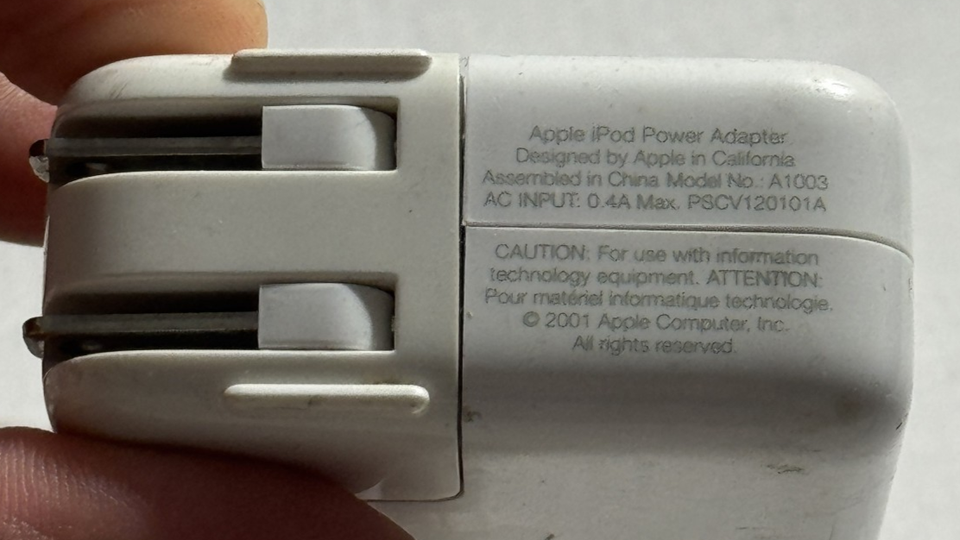 Lot of 3- Apple IPod Classic 1st Gen. M8541 & 2nd Gen. A1019 5 GB 10 GB ...