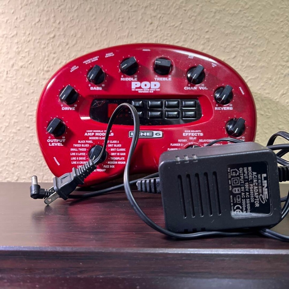 Line6 Amplifier simulator POD 2.0 The Ultimate Guitar Multi Effects Red ...