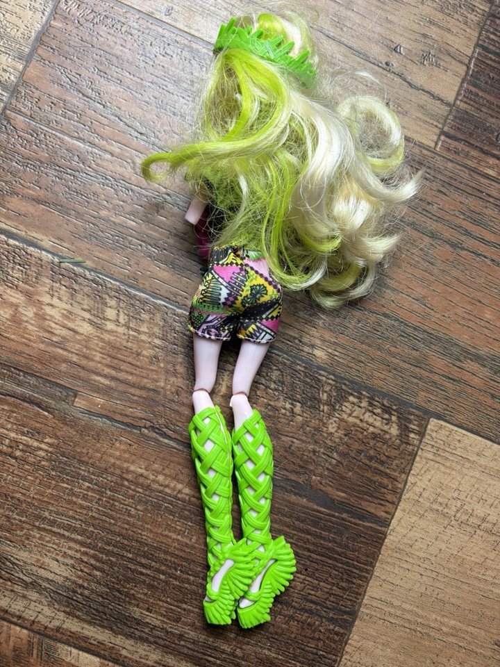 Mattel Monster High Brand-Boo Students Batsy Claro Doll No Hands | eBay