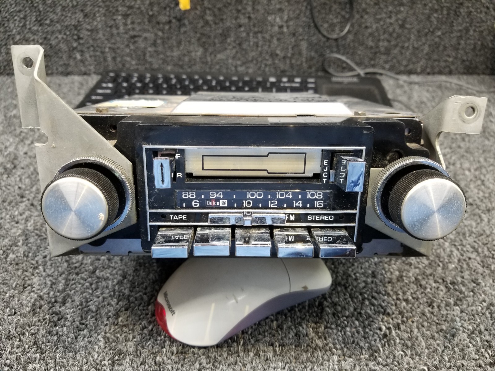 1973-1977 GM AM/FM Cassette Radio Chevy Buick Pontiac Oldsmobile Delco ...