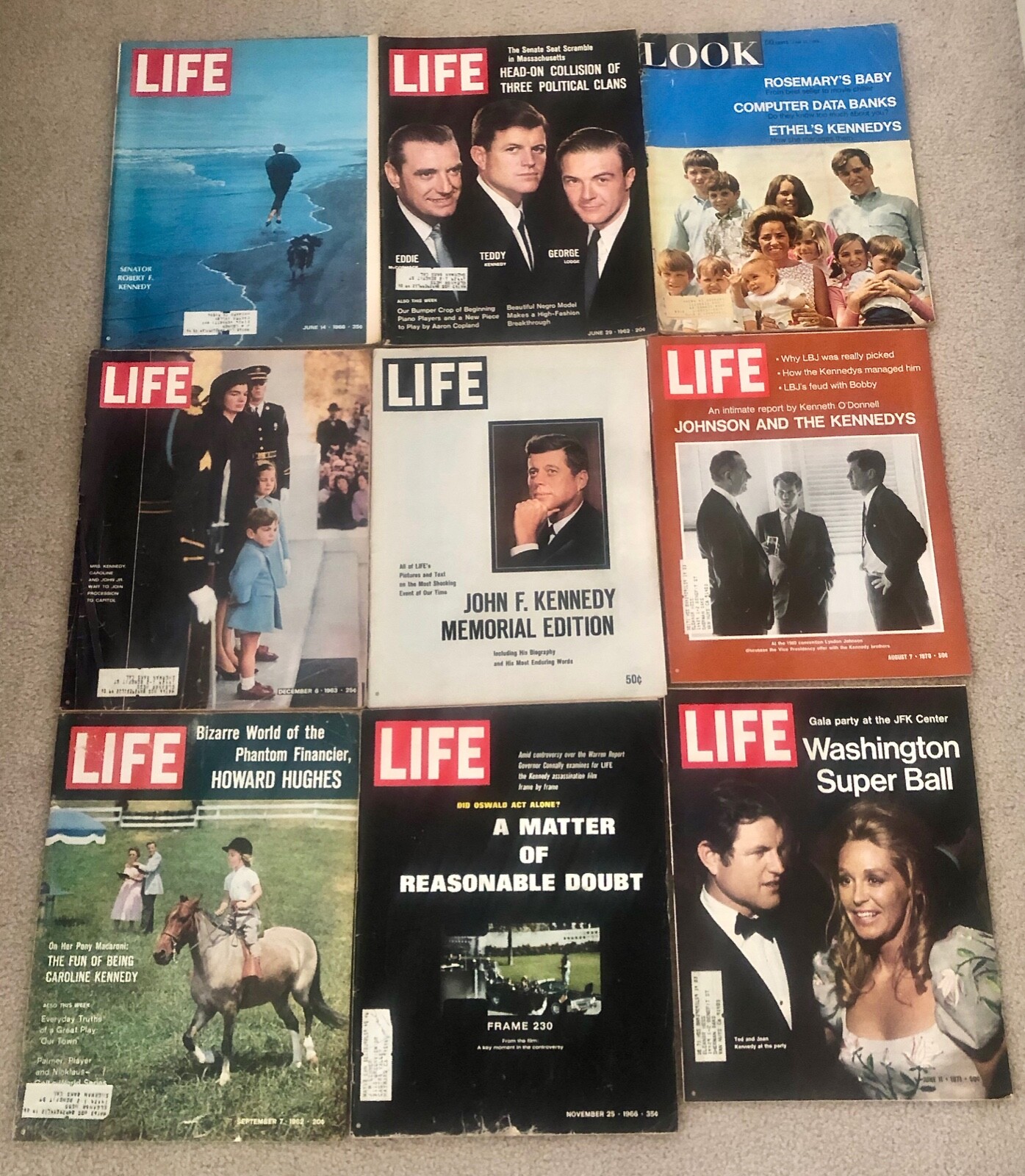 KENNEDY MAGS (JFK- JACKIE- RFK- TED) + 1968 "RFK SHOT" NEWSPAPERS (Lot ...