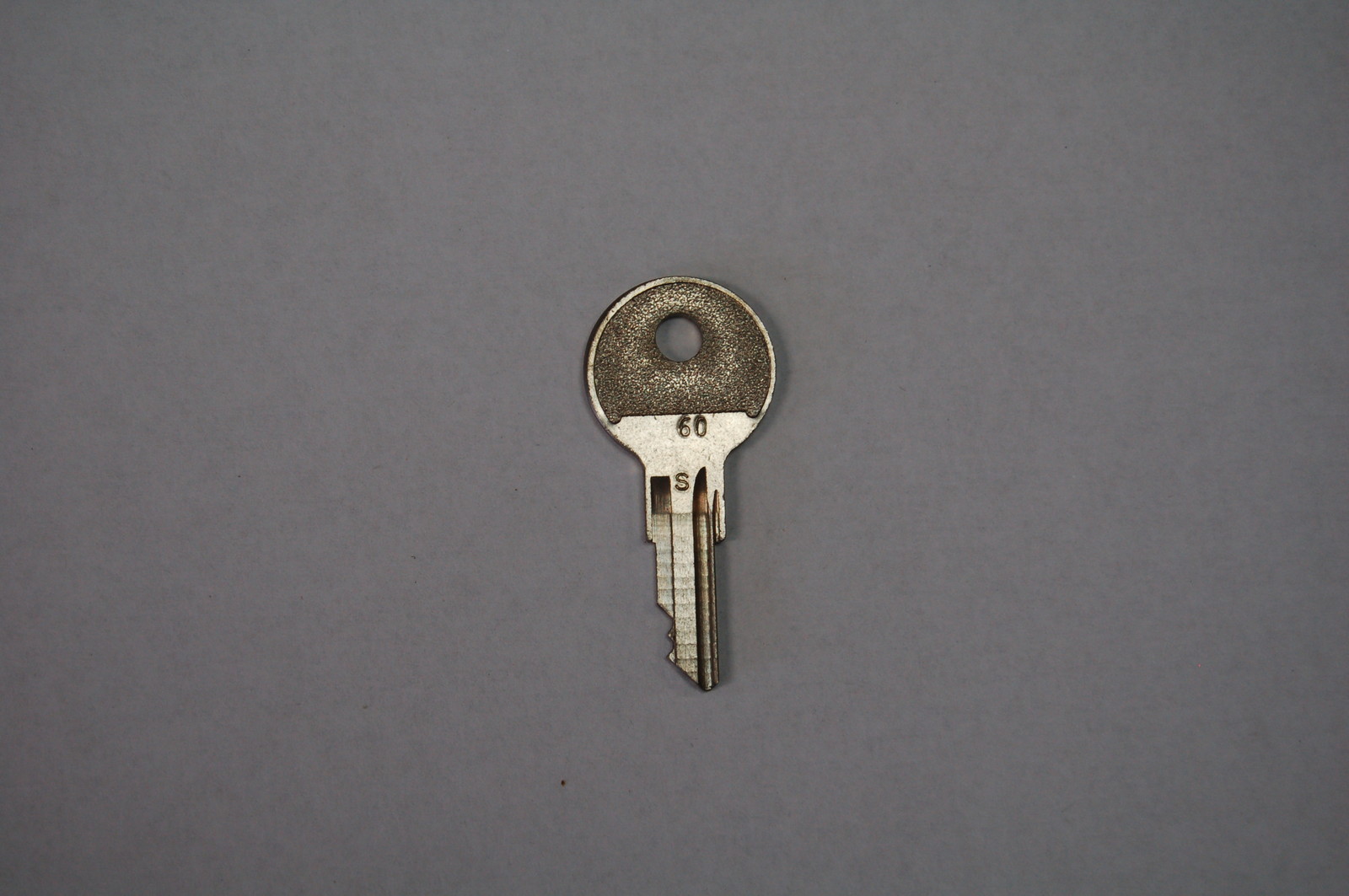 Johnson 77 Series Outboard Key #60 - 501809 | eBay