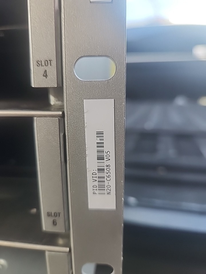 Cisco UCSB-5108-AC2 Blade Server Chassis 658759198044 | eBay