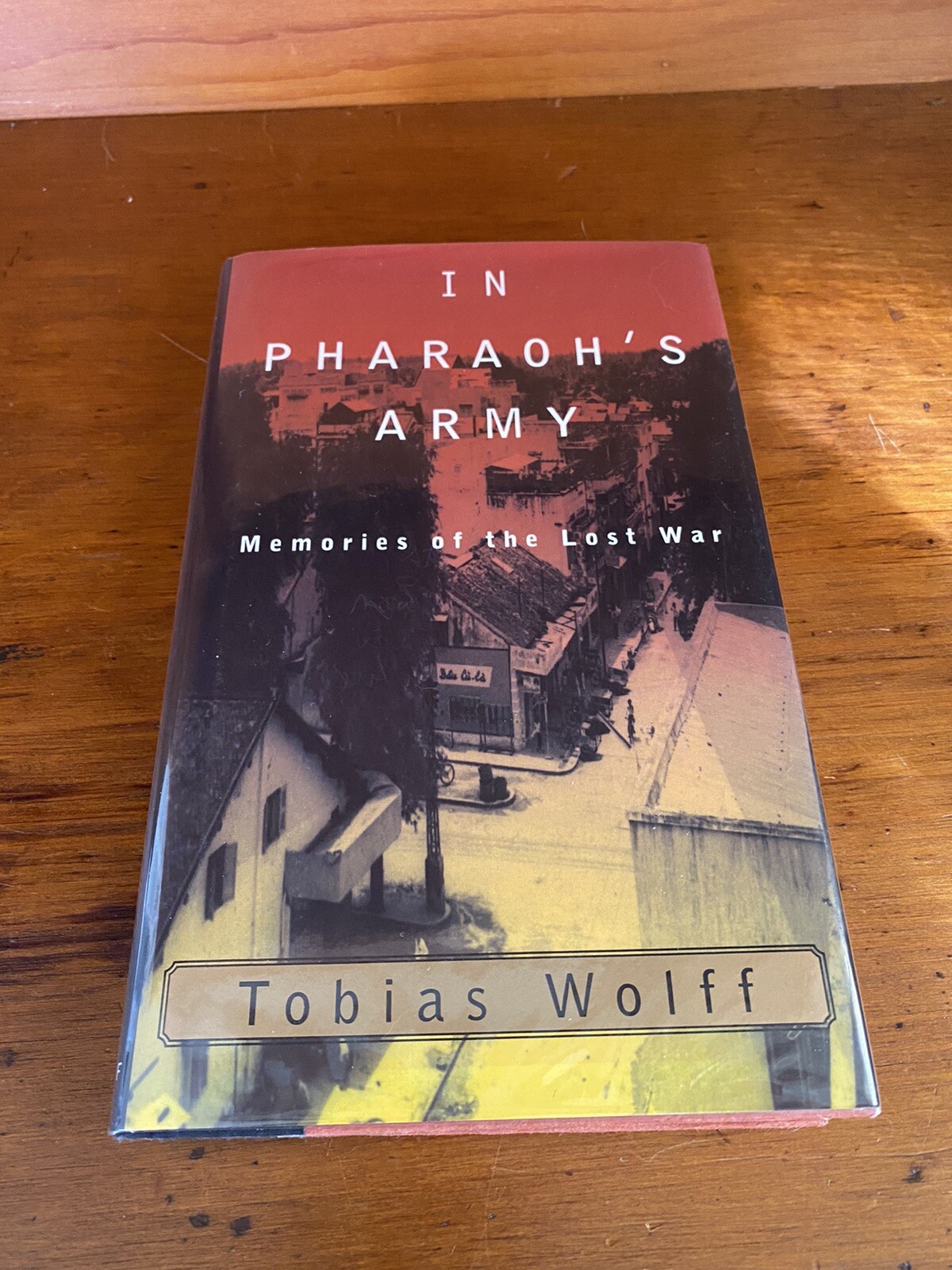 In Pharaoh's Army : Memories of the Lost War by Tobias Wolff (1994 ...