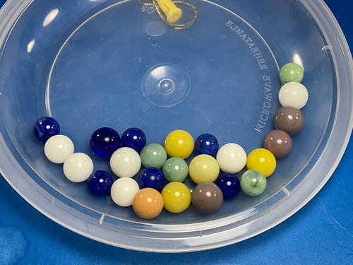 Vintage, 25 Solid Colored Game Marbles, Various Colors & Sizes, Loose ...
