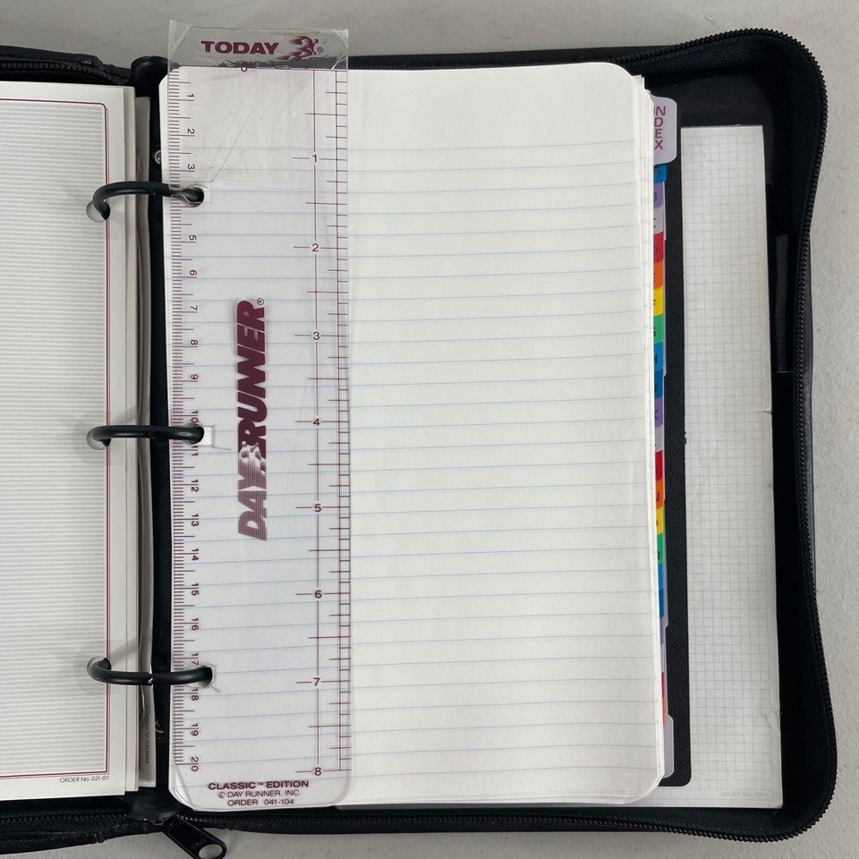 DAY RUNNER Planner Classic Edition Black Faux Leather 3-Ring w/ Inserts ...