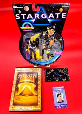 STARGATE Col O'Neil Action Figure Sealed Trading Cards DVD Rare ID Card ...