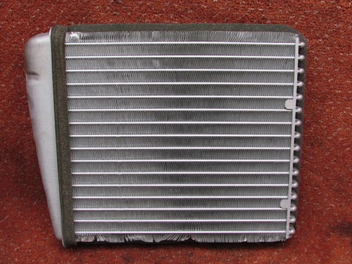1K0819031E Wärmetauscher Heizung Skoda Octavia II 1Z Yeti VW Golf 6 ...