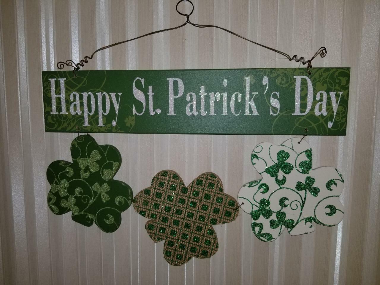 NEW ST PATRICK'S DAY HANGING WALL DECOR SIGN 3 FLOATING SHAMROCKS | eBay