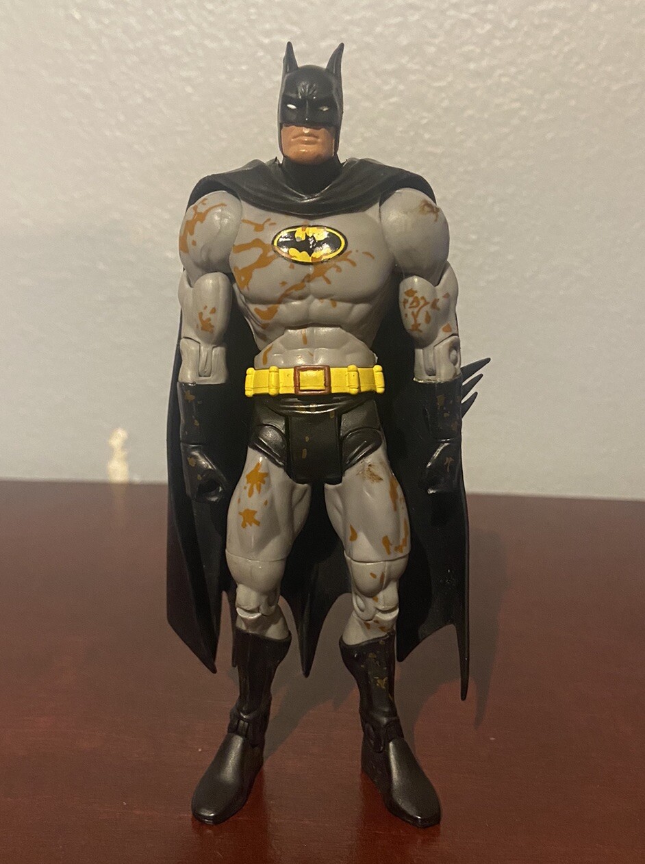 Batman Action Figure 6” DC Universe Classics from Fists of Clay 2 Pack ...