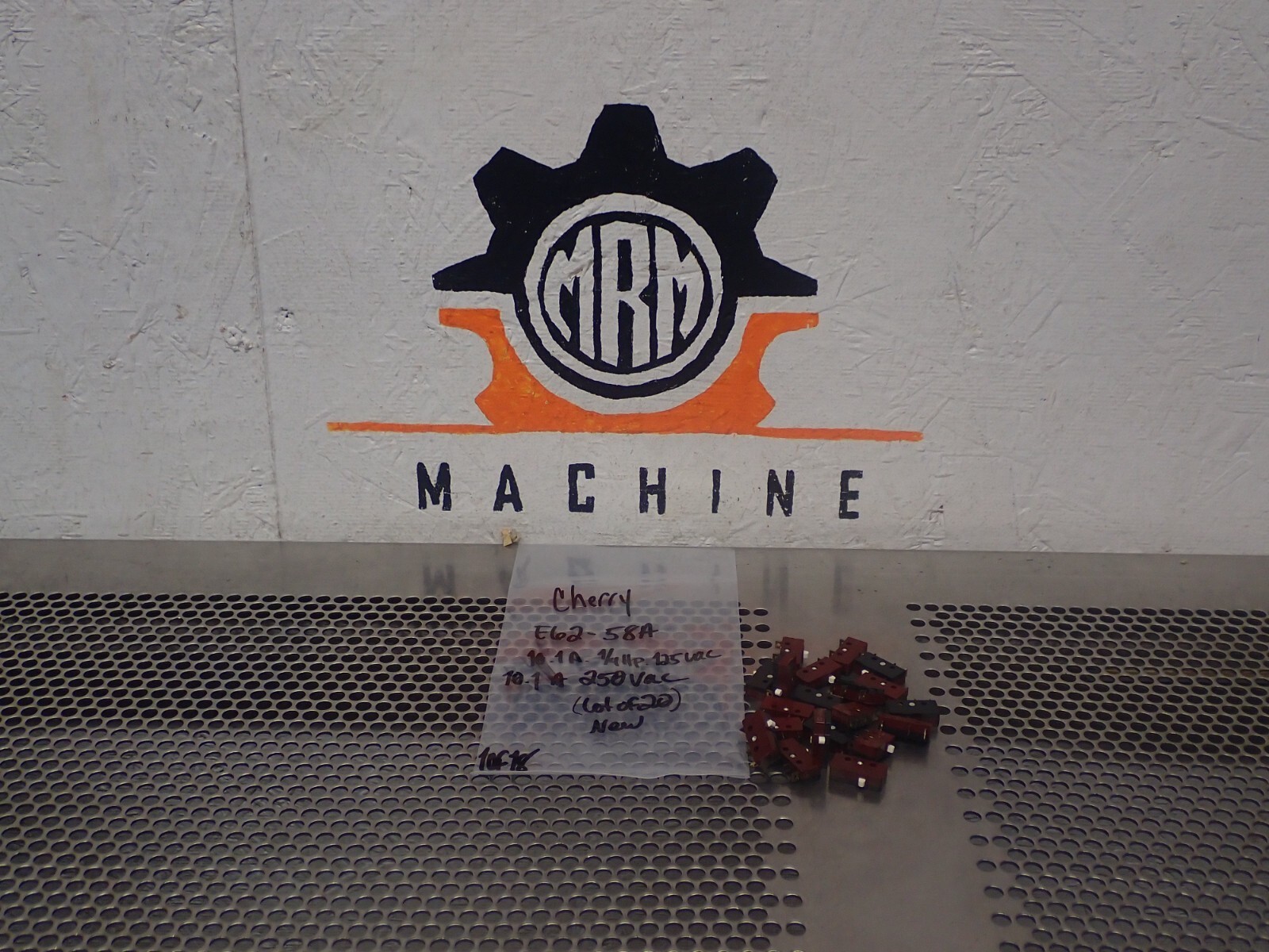 Cherry E62-58A Snap Action Switches 10.1A 1/4HP 125VAC 10.1A 250VAC ...