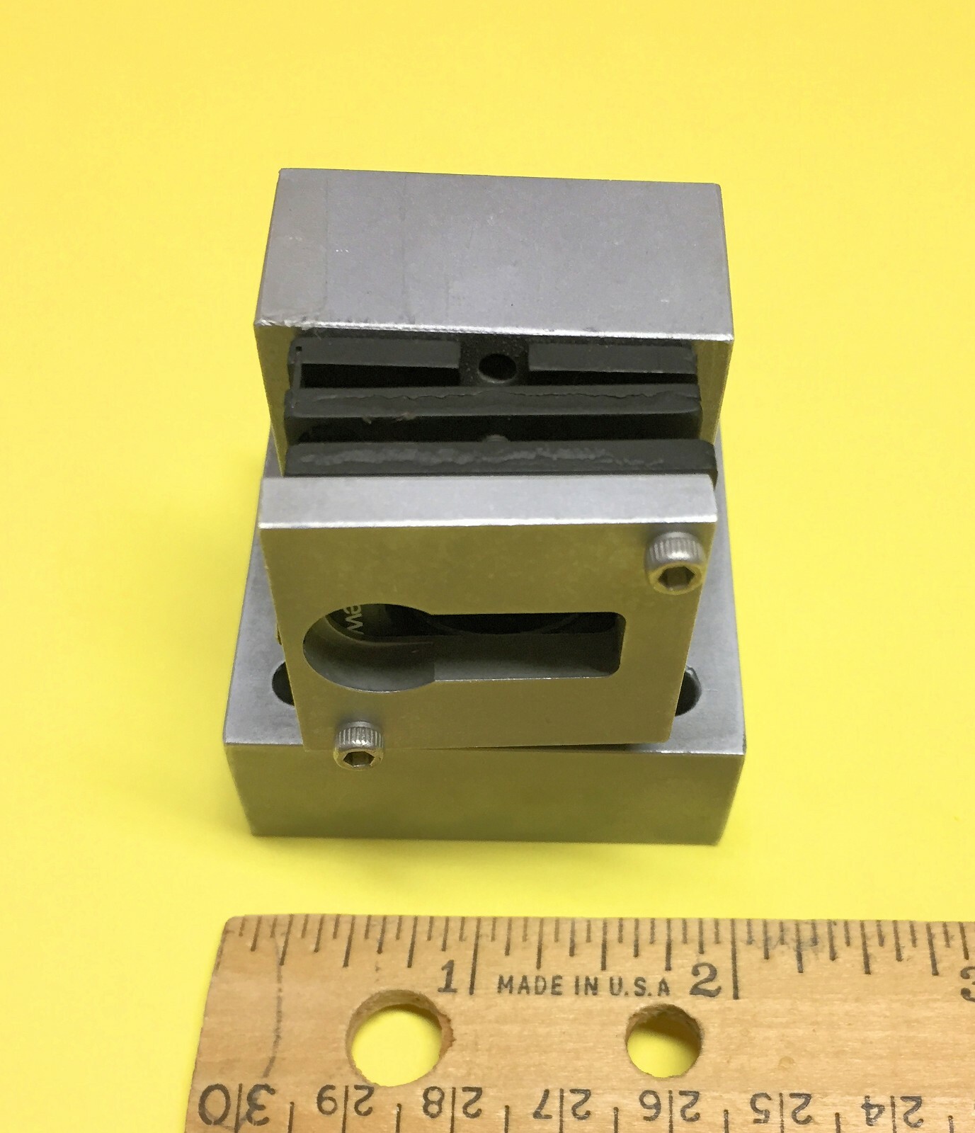 Newport MFM-075 Flexure Industrial Optical Mount on Aluminum base -lot ...