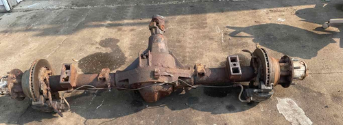 2000-2005 FORD F250 F350 DIFFERANTIAL REAR AXLE 3.73 GEAR RATIO | eBay