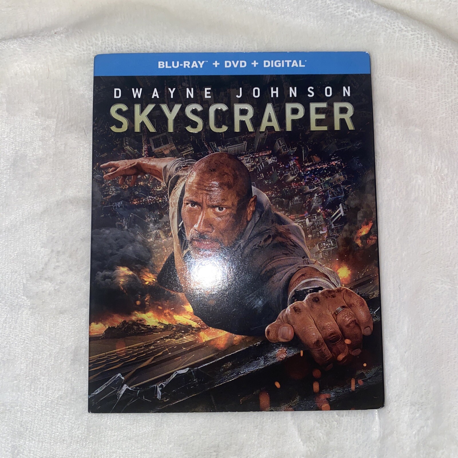 Skyscraper (Blu-ray, DVD, 2018) NO Digital Code 191329041338| eBay