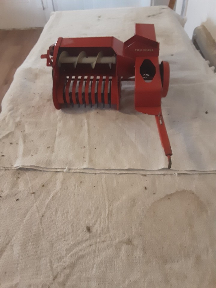 Vintage Tru-Scale Hay Baler 1:16 metal Farm Toy Gear driven | eBay