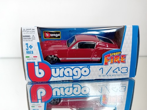 Bburago Burago Ford Mustang GT échelle 1:43 presque comme neuf en boîte ...