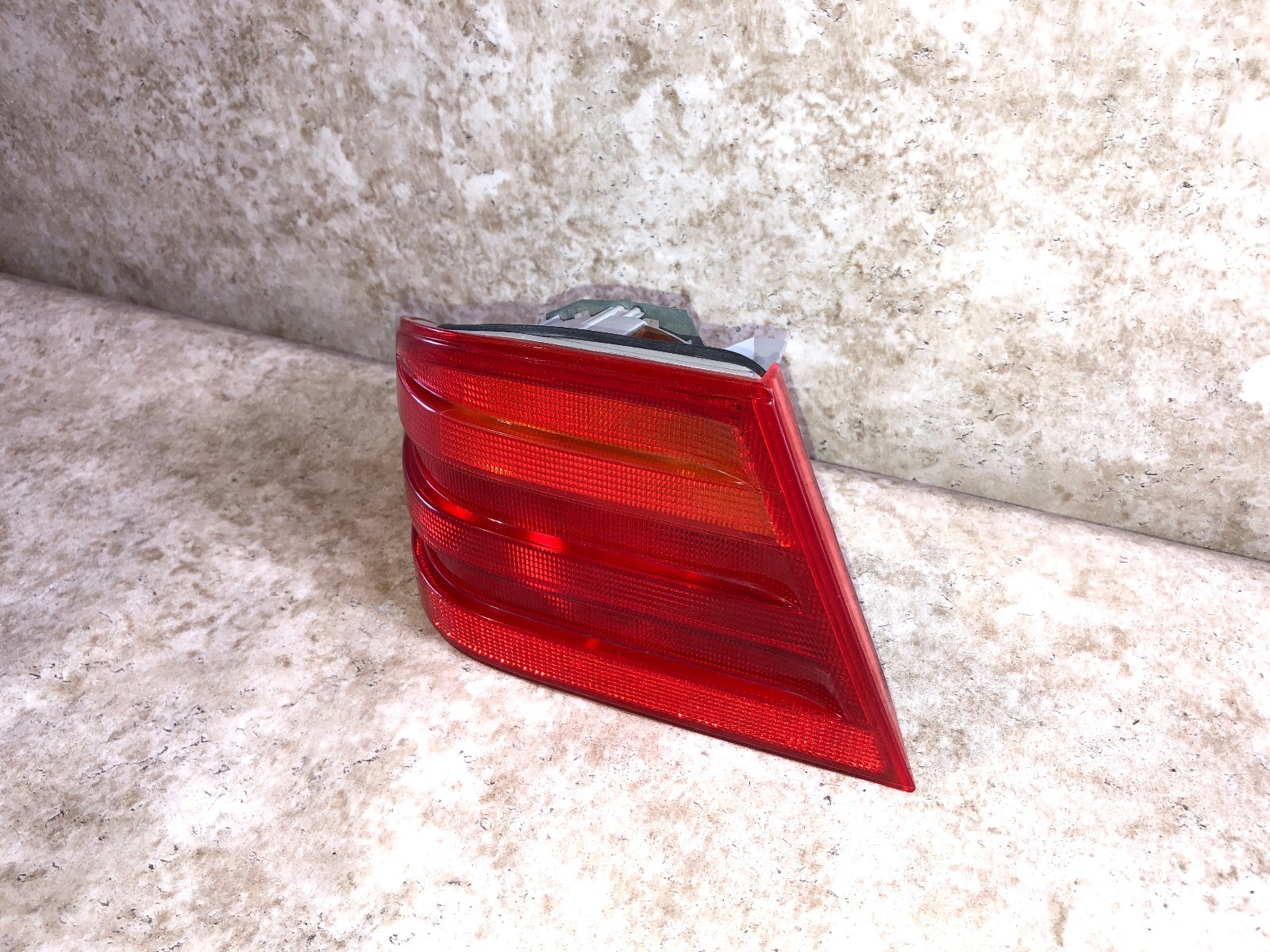 96 97 98 99 1996 1997 1998 1999 MERCEDES BENZ E300 E320 DRIVERS TAIL ...