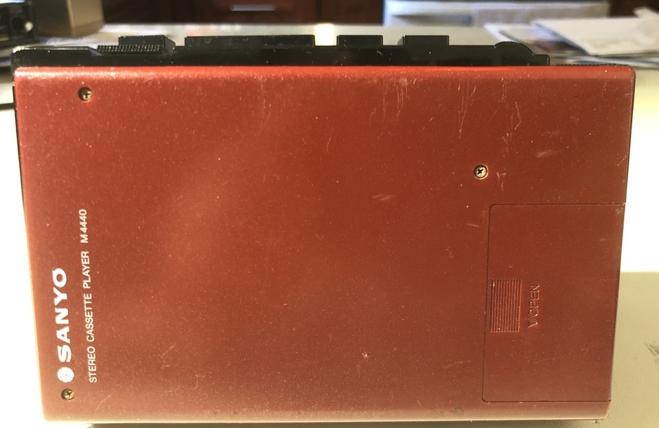Sanyo Stereo Cassette Walkman M4440 | eBay