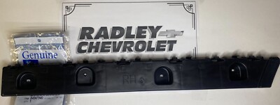 NEW GM OEM 16-18 CHEVROLET MALIBU REAR BUMPER- GUIDE BRACKET RIGHT GMC ...