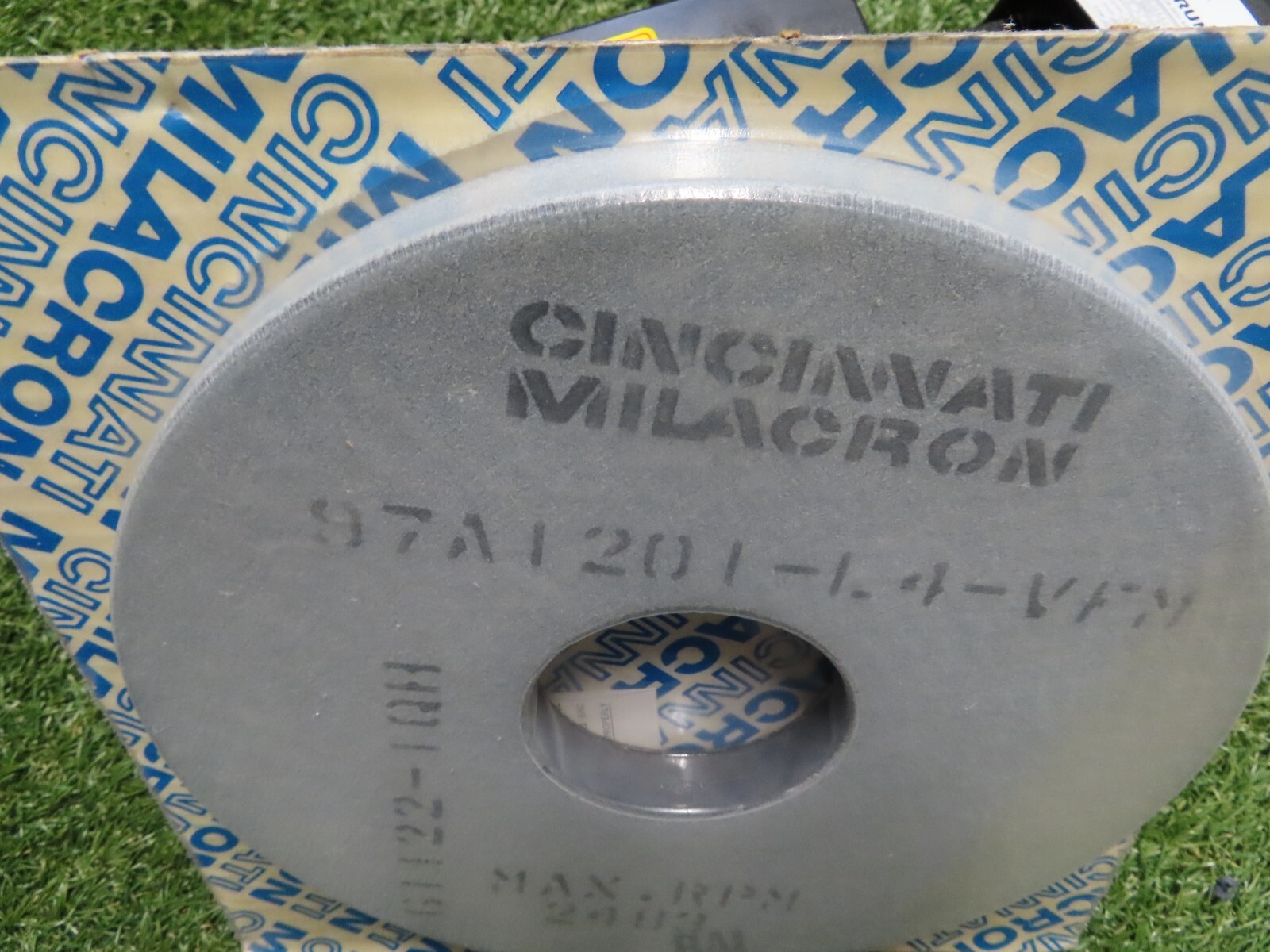 Cincinnati Milacron 97A1201-L4-VFM 10 x .75 x 2-7/8" Grinding Wheel RPM ...