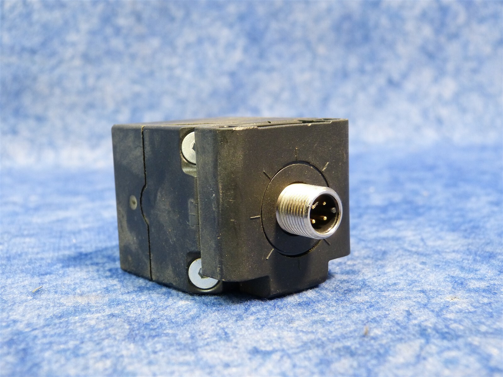 Balluff BIC005A Inductive coupler for IO-Link signal transmission ...