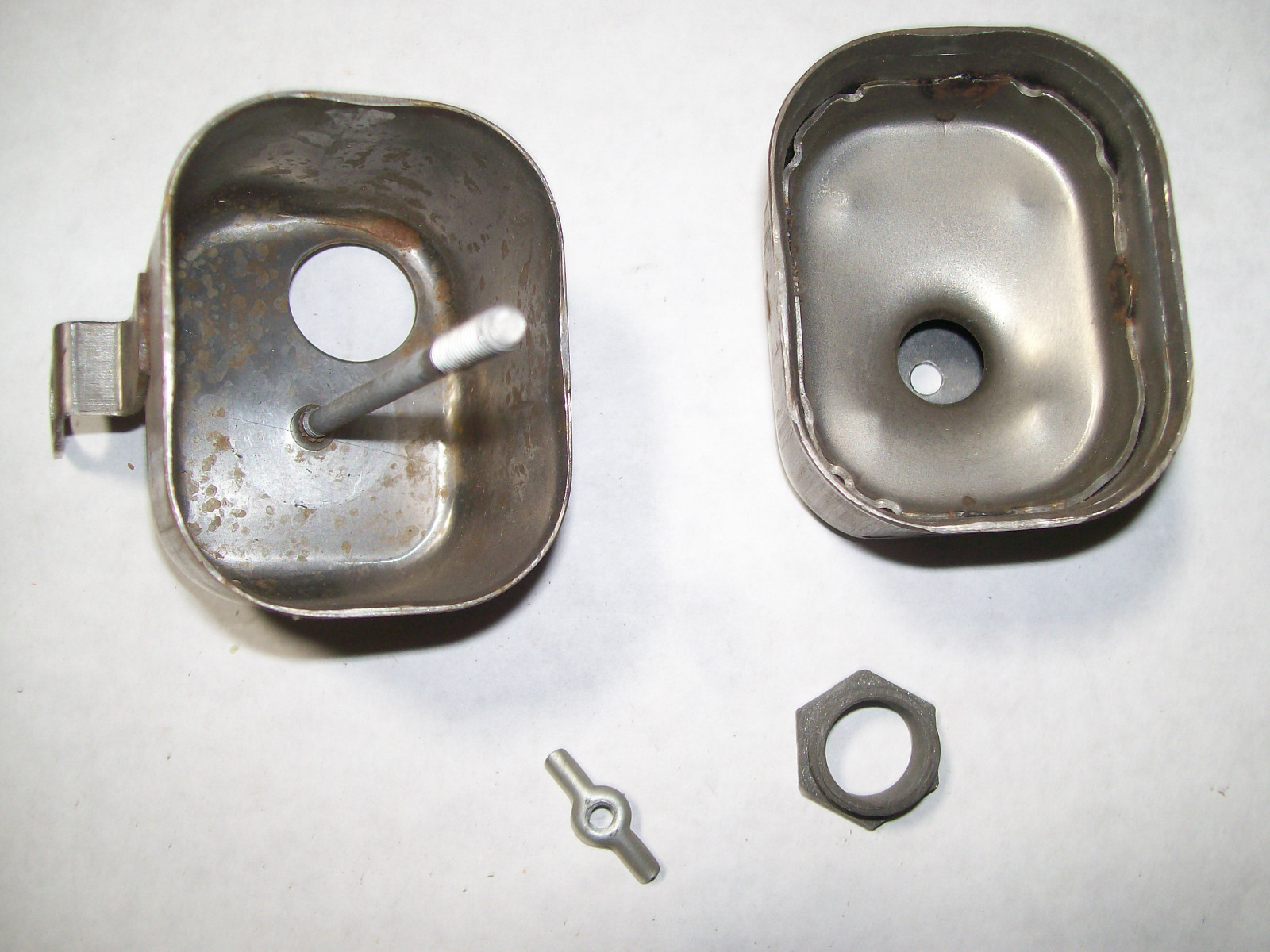 Clinton Small Gas Engines Muffler 170-144 | eBay