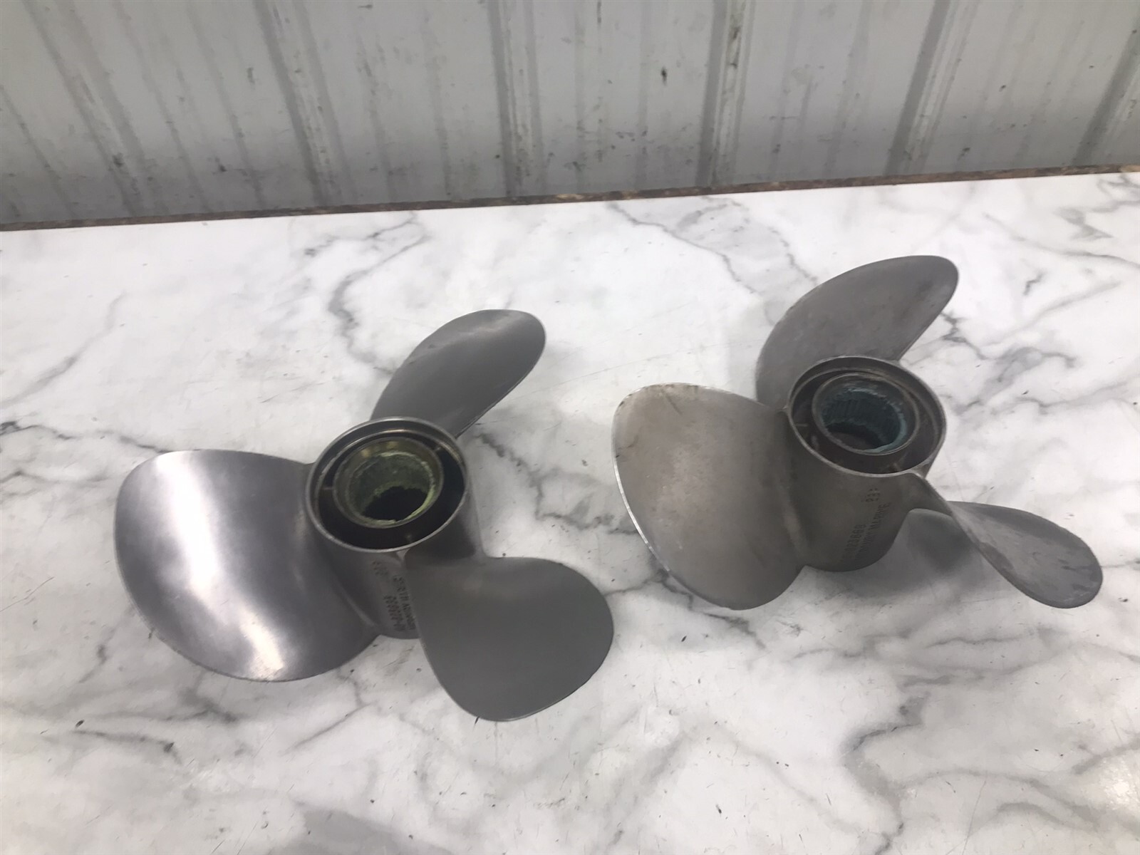 Mercury MerCruiser Boat Bravo 3 Three dual props propellers 48-823670 ...