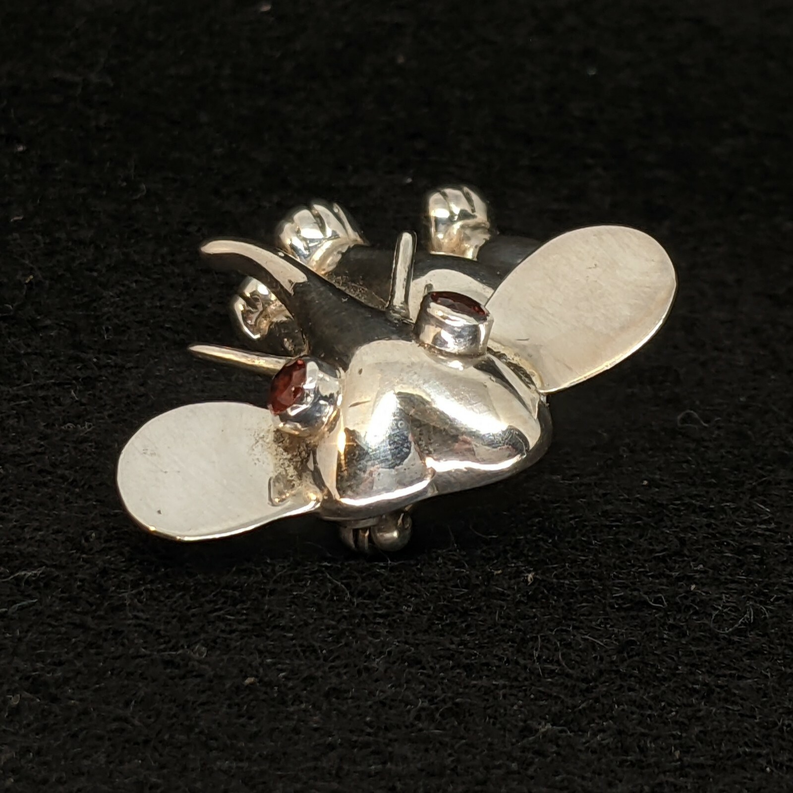 Sterling 925 silver goofy elephant brooch w red spessartine garnet eyes ...