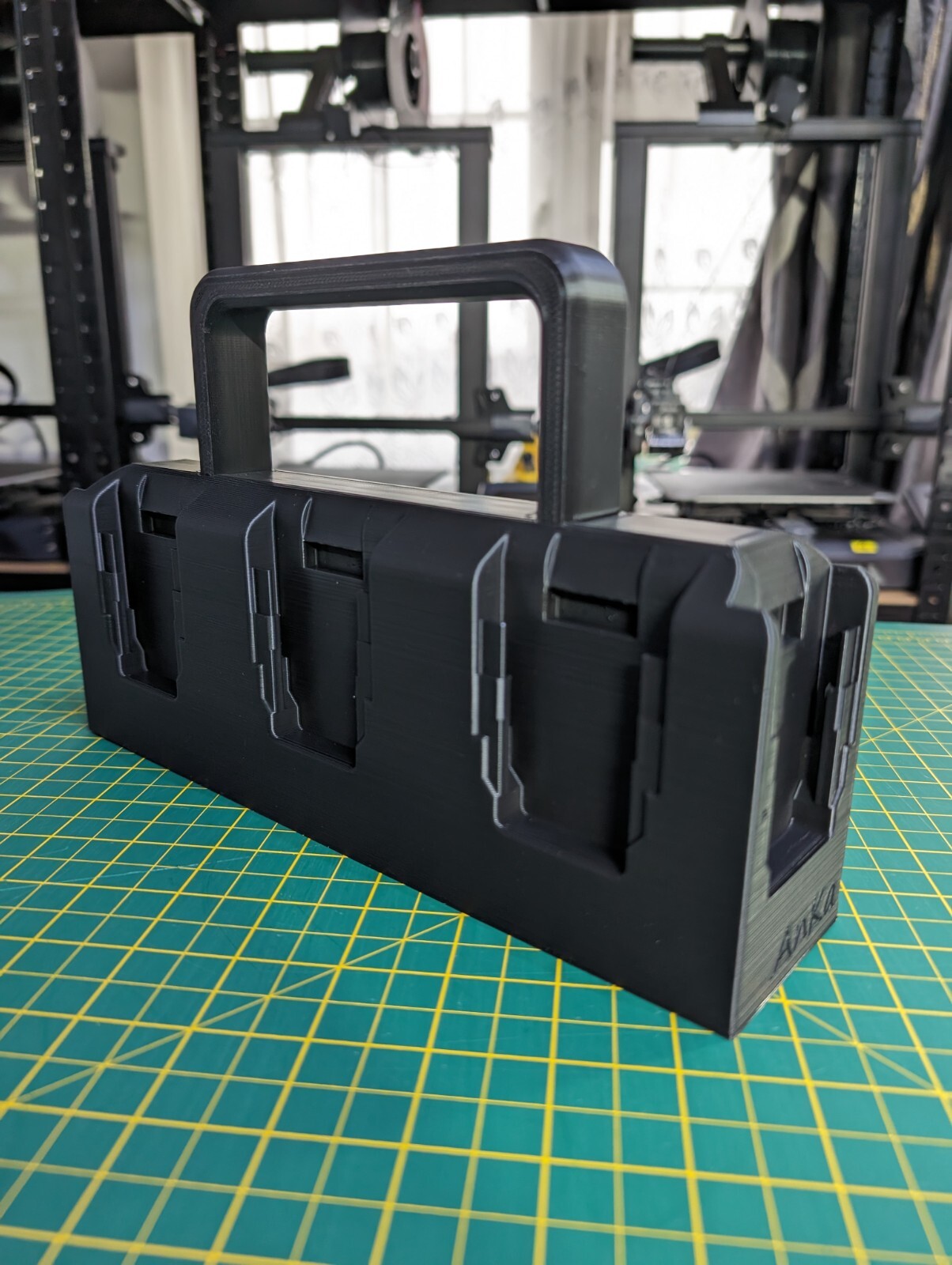 8x AnKa Battery Basket Carrier Caddy Holder for DeWALT- holds up to 8 ...