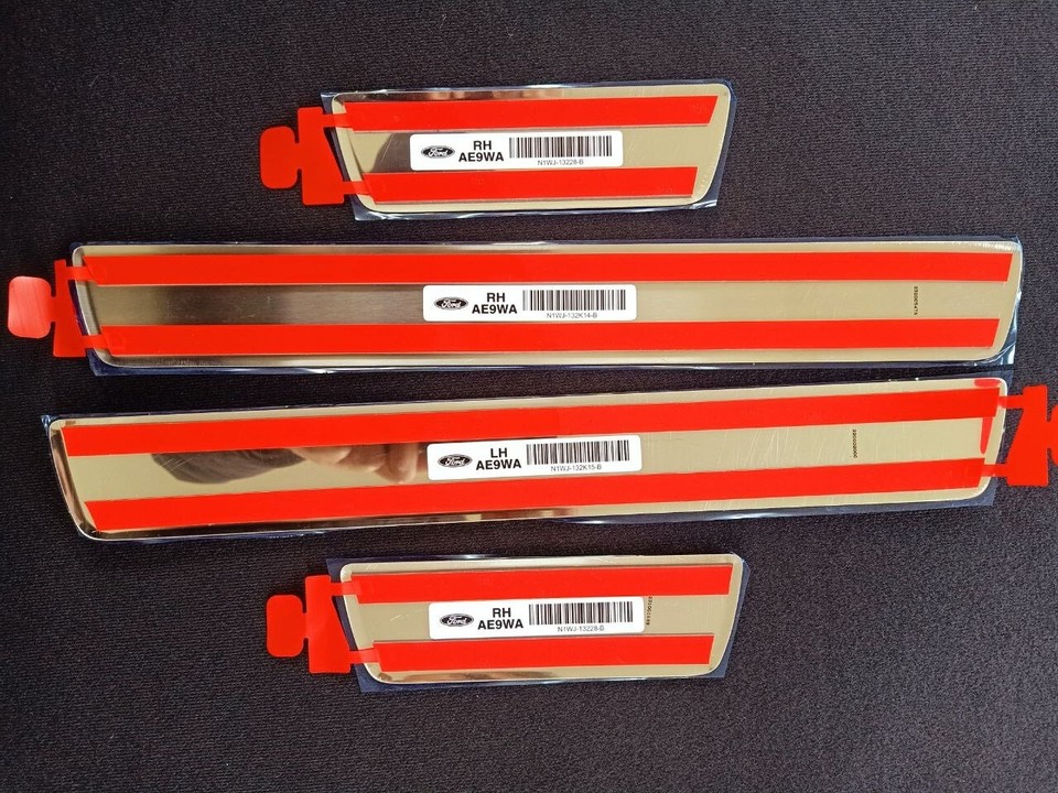 Ford Ranger RAPTOR Next Gen "FORD PERFORMANCE" Genuine Scuff Plates 4 ...