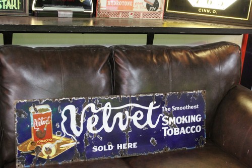 SCARCE 1920s BLUE VELVET PIPE SMOKING TOBACCO EMBOSSED PORCELAIN DEALER ...
