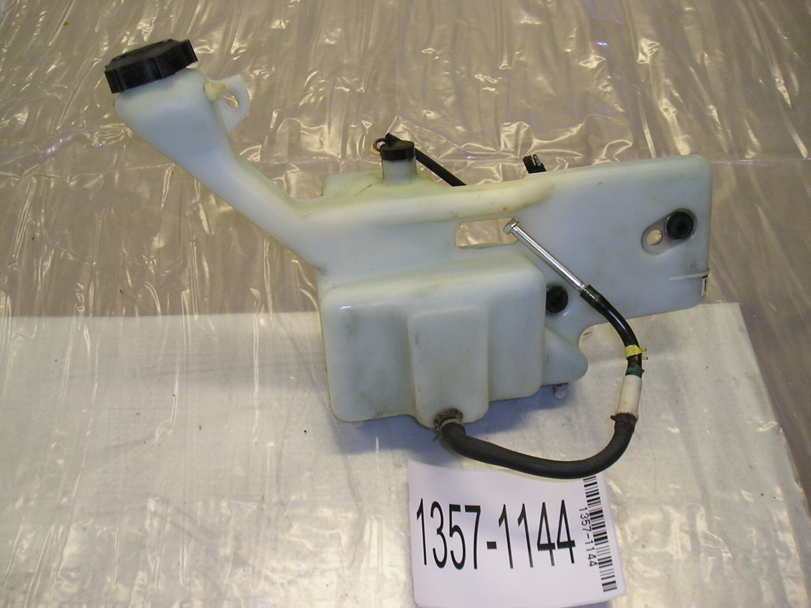 1996 Polaris XCR SP 600 Snowmobile Oil Tank | eBay