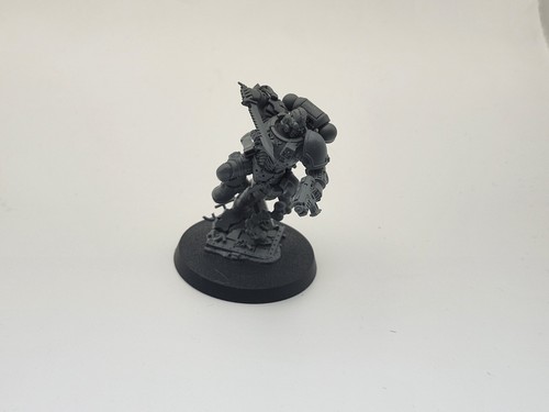 Warhammer 40k Lieutenant in Reiver Armour | eBay
