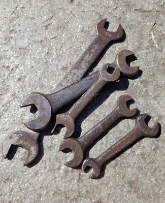 Lot Of 5 Vintage Wrenches Spanners Buffalo VLChek Antique Wrench Set ...