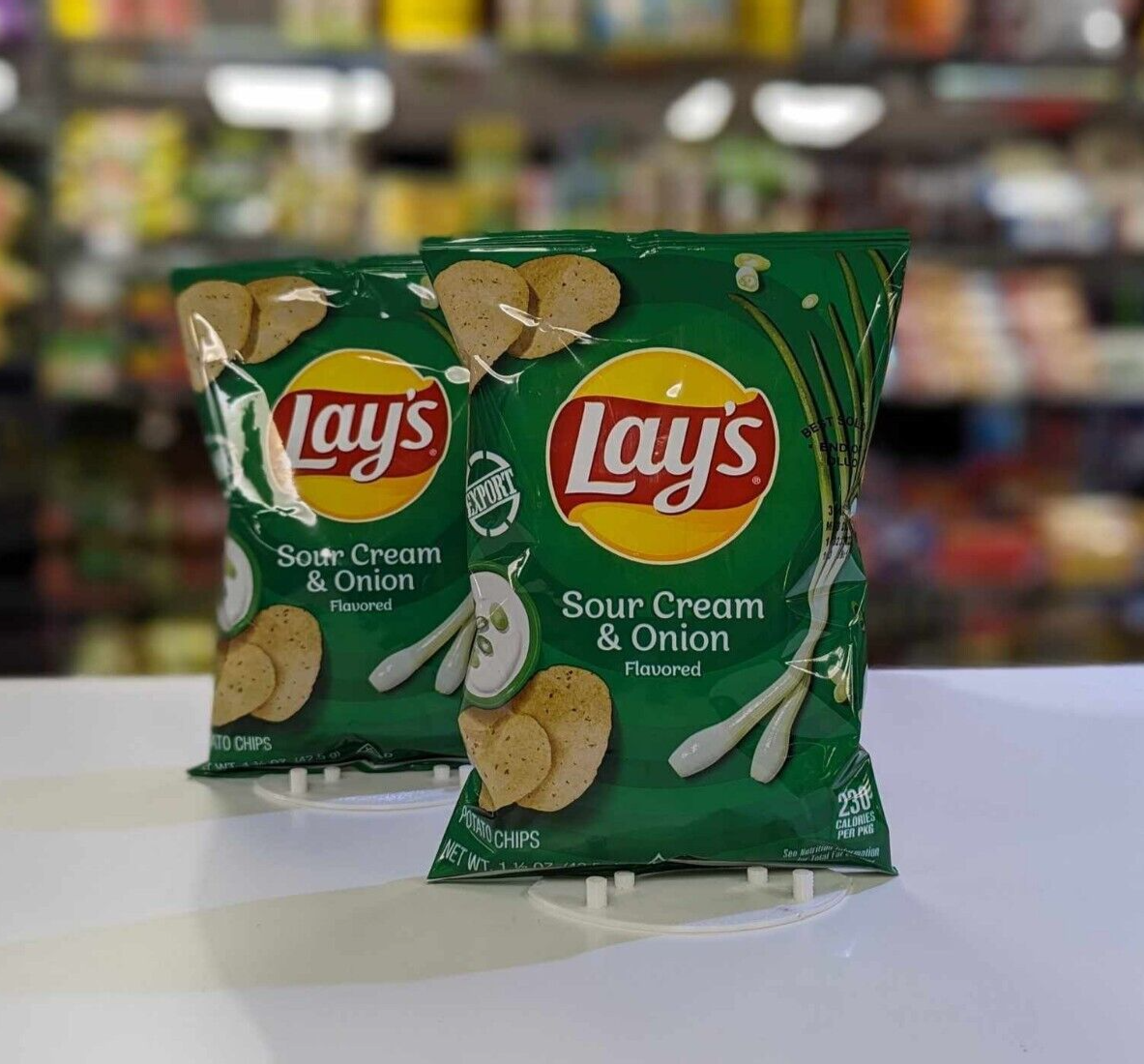 Lays Potato Chips Sour Cream And Onion Kit Kat Cash And Carry Lays
