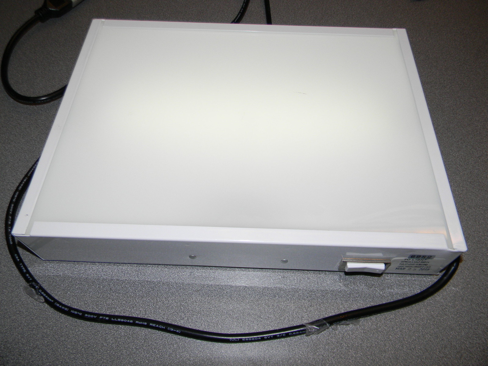Edvotek White Light Box (25 x 25 cm) (Fluorescent Lamps) | eBay