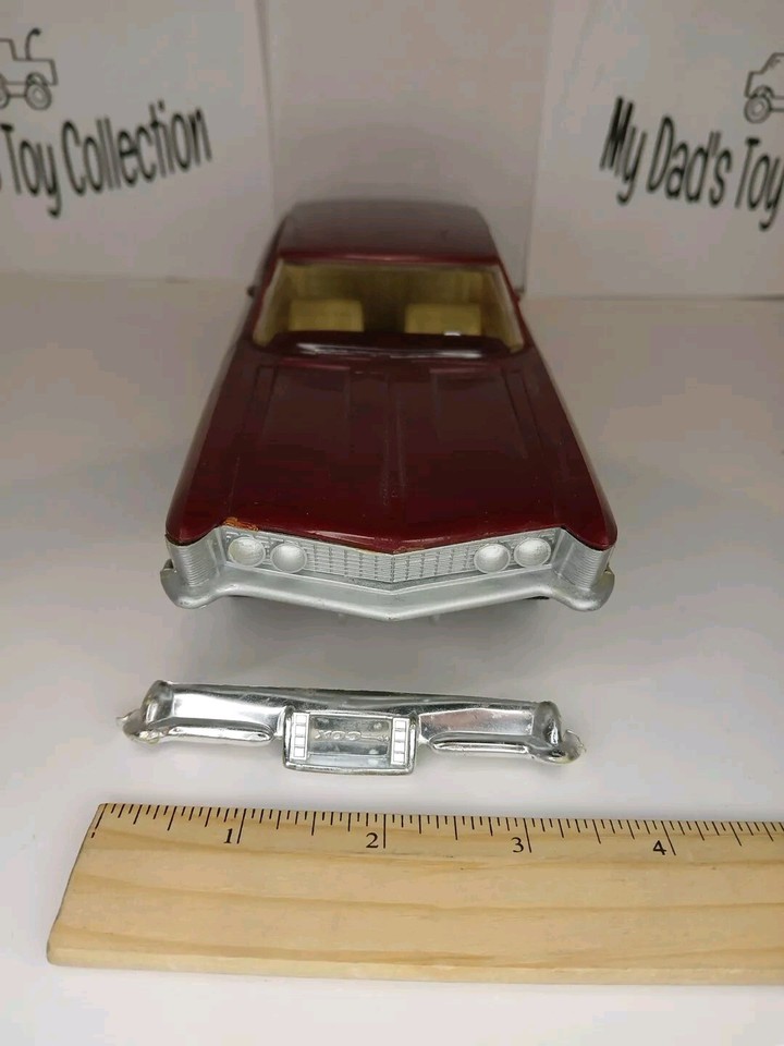 Vintage Cox gas powered Buick Riviera Burgundy With Thimble-Drome Motor ...
