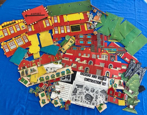 VINTAGE MARX CARDBOARD VILLAGE CONSTRUCTION SET - STATIONS, HOUSES AND ...