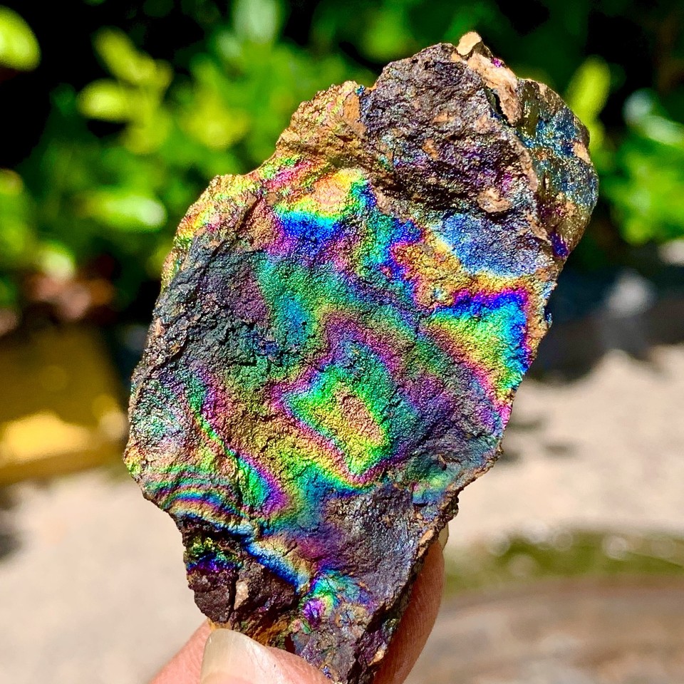 33G Natural and beautiful colored limonite ore mineral specimen/DaYe | eBay