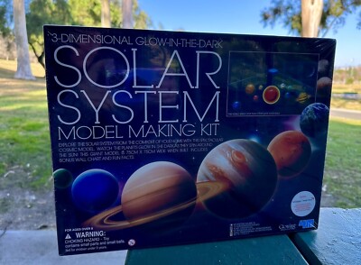 3D Glow-in-the-Dark Solar System Model Making Kit 4M-Sealed & Brand New ...