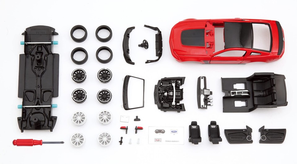 1:24 Scale Assembly Line 2012 Ford Mustang Boss 302 Diecast Model Kit ...