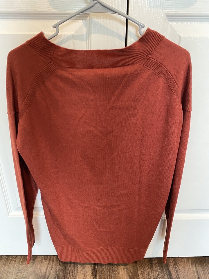 Matty M Ladies' Lightweight V-Neck Sweater, Brick XS | eBay