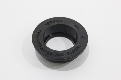 VW Bora 1J Mk4 Washer Bottle Sensor Grommet Rubber Seal New Genuine ...