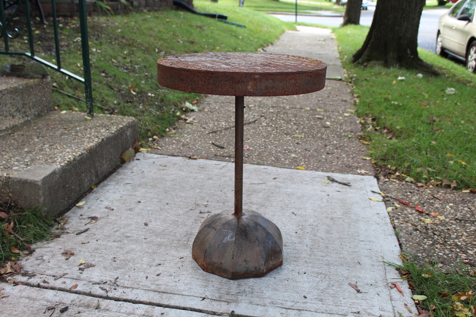 Antique Industrial Iron Metal Bistro Table Manhole Cover Top Heavy Man ...