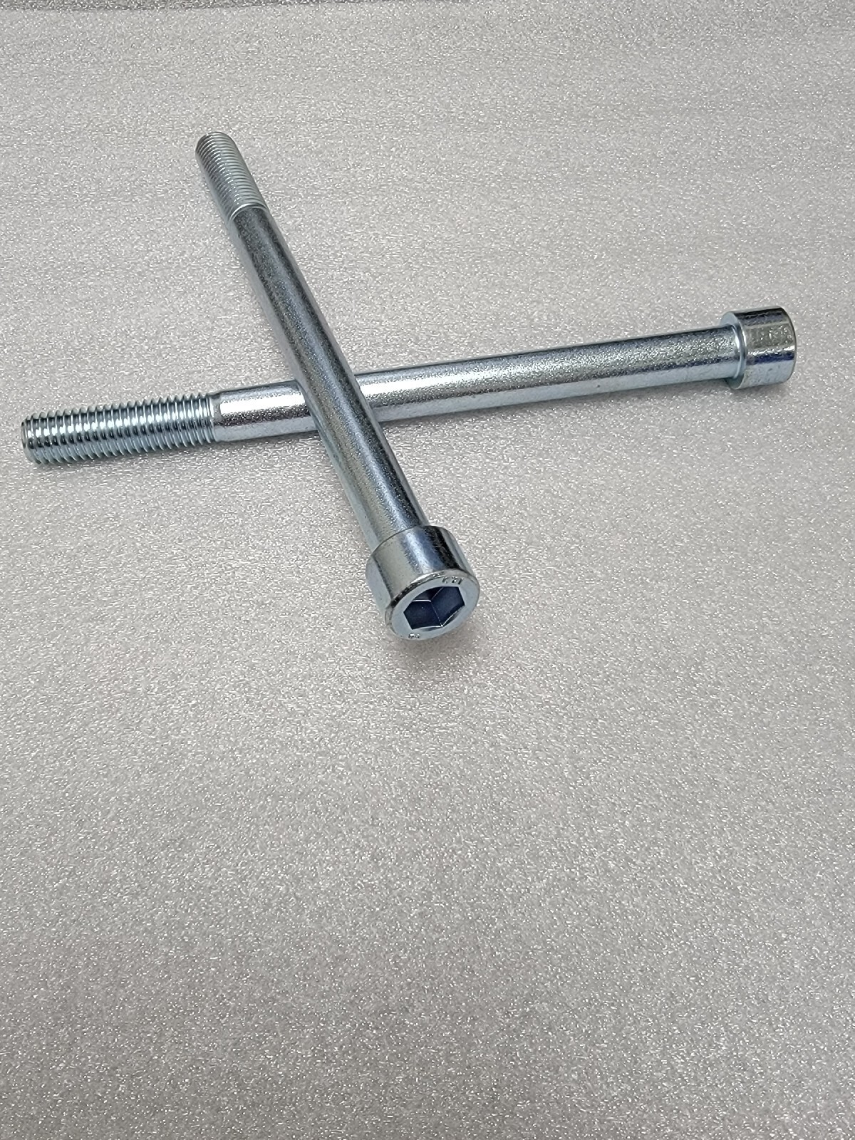 M12-1.75 X 160 mm 12.9 CLEAR ZINC PLATED SOCKET HEAD CAP SCREW; QTY 1 ...