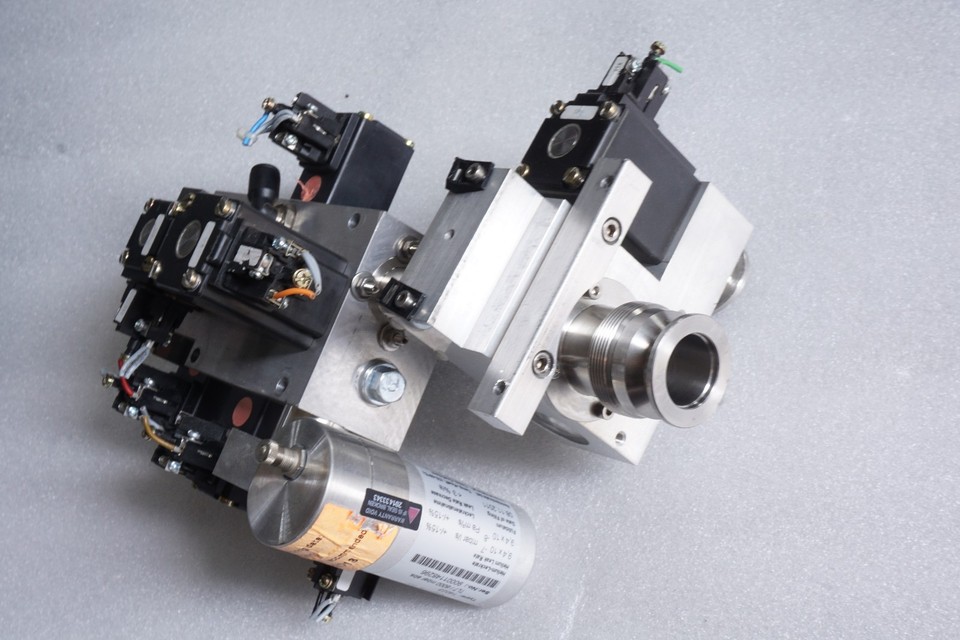 INFICON 14023 TL7/8000 MBAR ABS FROM QUALY TEST HELIUM DECTOR ASSEMBLY ...