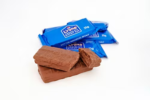 Broken Biscuit - Mis Shape Fully Coated Chocolate Biscuit Bars 1Kg ...