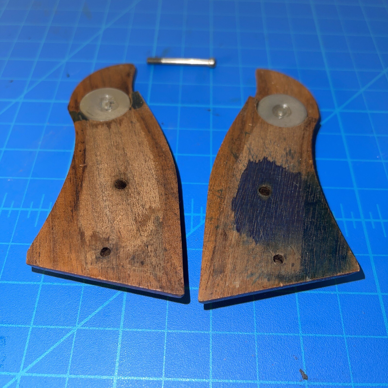 Smith And Wesson S&W K/L Frame Square Butt Walnut Panel Grips Came Off ...